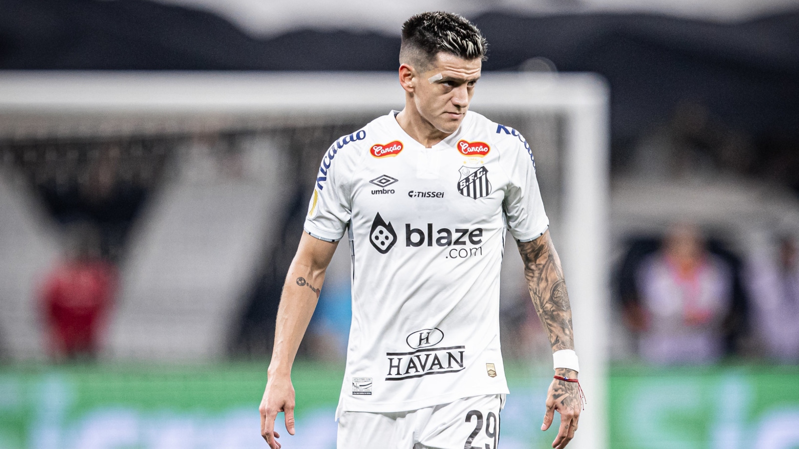 Léo Godoy ganha repercussão nacional após decisão pelo Santos: “O Athletico-PR…”